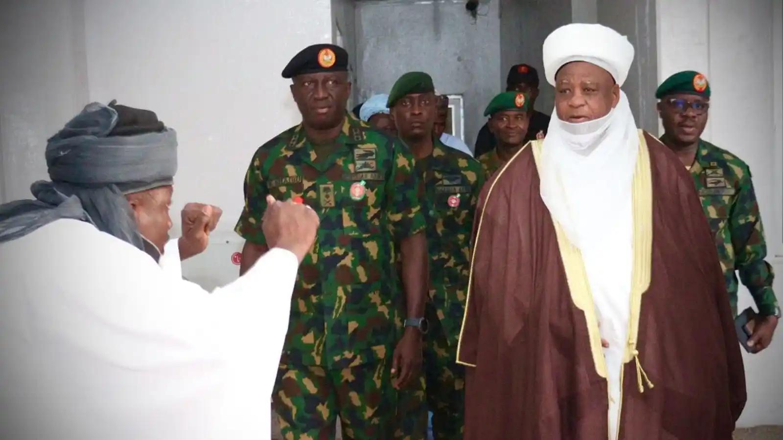 Chief of Army Staff visits Sultan of Sokoto after US air strikes ...