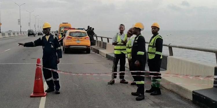 Woman dies after jumping off Third Mainland Bridge in Lagos | Intel Region