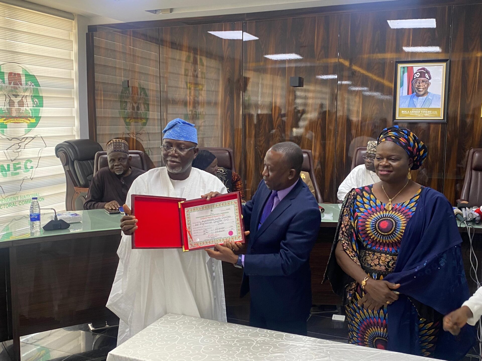 JUST IN: INEC presents certificate of return to Ondo governor ...