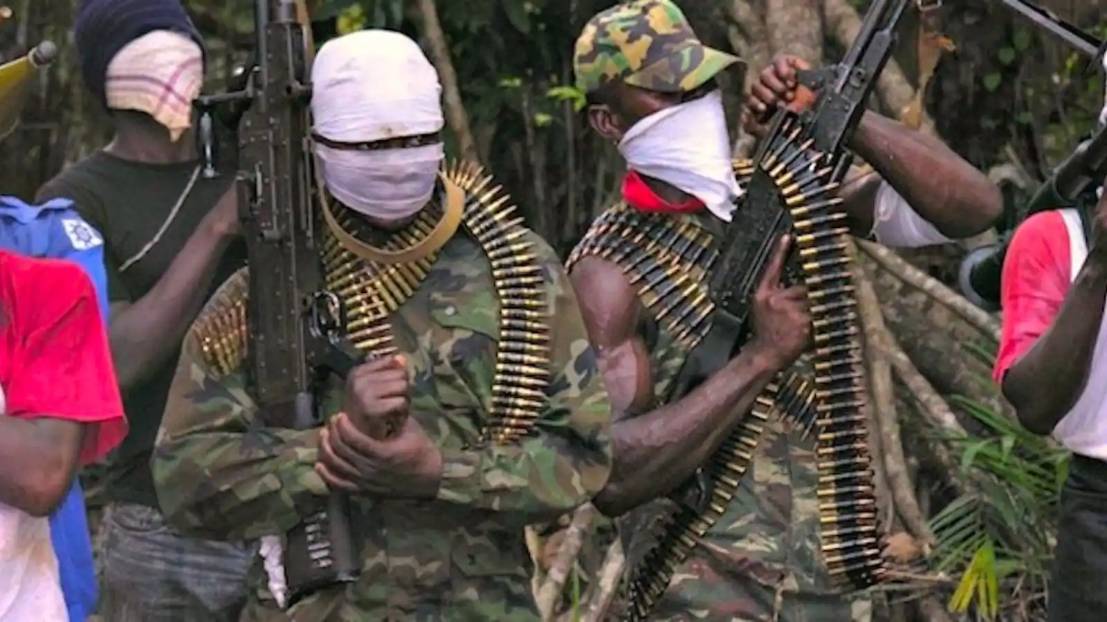 Unknown gunmen kill one, abduct ex-custom officer in Osun | Intel Region
