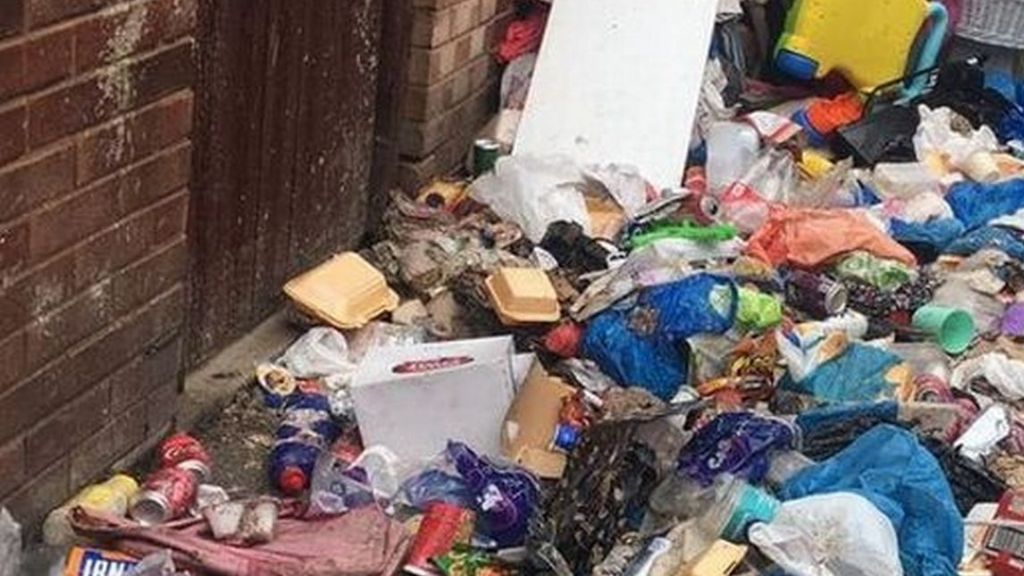 Security operatives rescue newborn baby abandoned at waste dump in ...